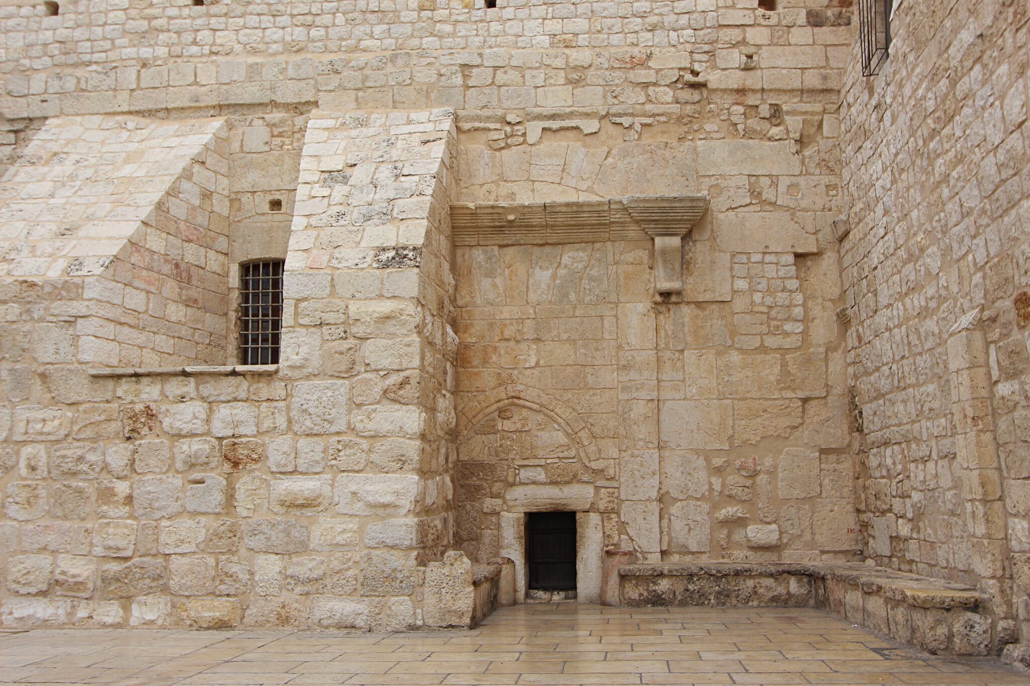 The Birth of Christ at Bethlehem - Bible Holy Lands in Photos ...