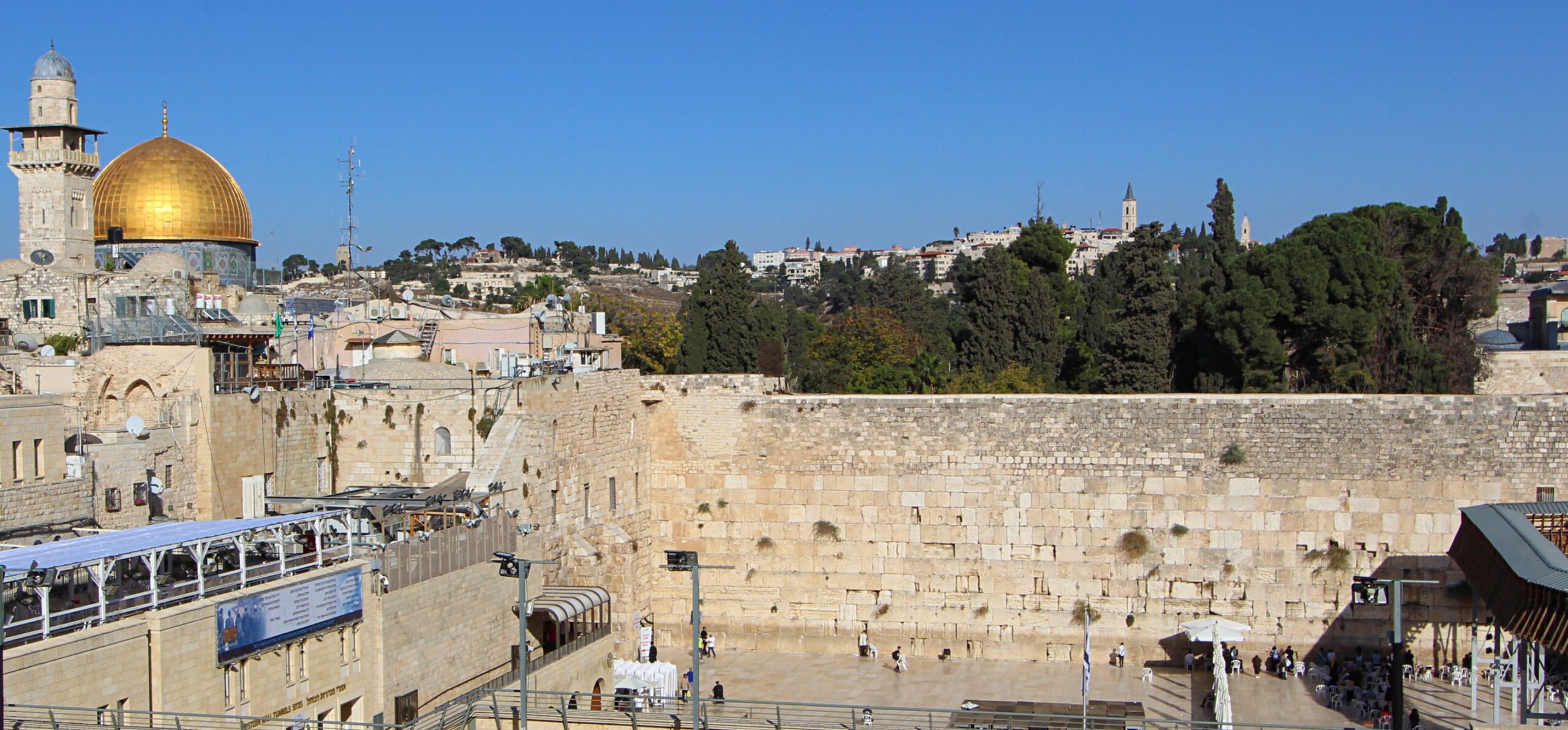 The Western Wall of Jerusalem, the Holiest Site in Judaism - Bible Holy ...